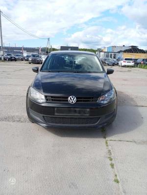 Melns Volkswagen Polo 2014 Kauņa, ar dzinēja tilpumu 1.60 L un nobraukumu 220 tūkst. km par 3400 €, foto 5 vietnē AUTOMOTO.COM.LV