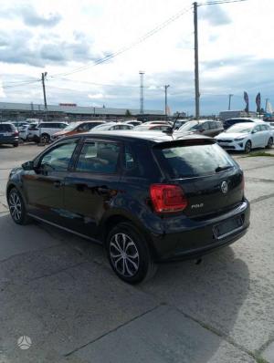 Melns Volkswagen Polo 2014 Kauņa, ar dzinēja tilpumu 1.60 L un nobraukumu 220 tūkst. km par 3400 €, foto 6 vietnē AUTOMOTO.COM.LV