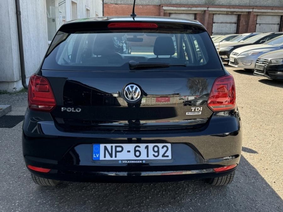 Melns Volkswagen Polo 2014 Rīga, ar dzinēja tilpumu 1.40 L un nobraukumu 172 tūkst. km par 4200 €, foto 7 vietnē AUTOMOTO.COM.LV