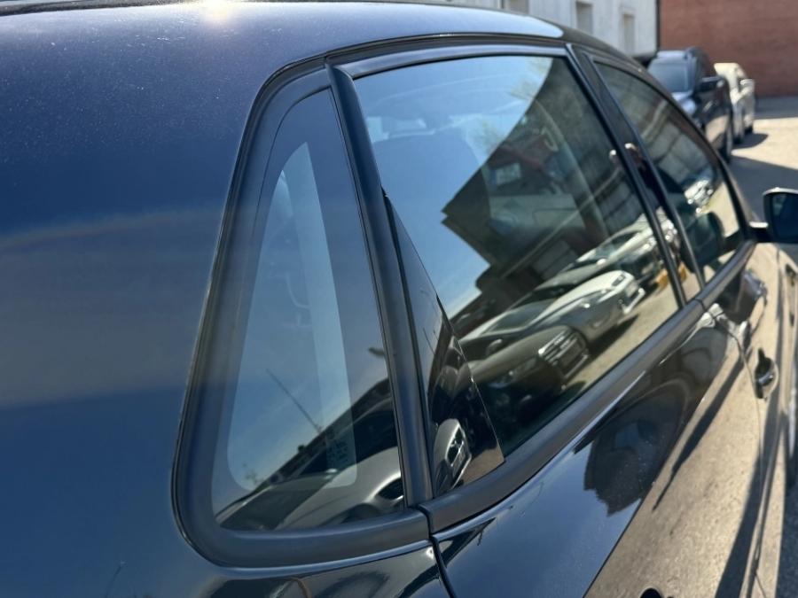 Melns Volkswagen Polo 2014 Rīga, ar dzinēja tilpumu 1.40 L un nobraukumu 172 tūkst. km par 4200 €, foto 24 vietnē AUTOMOTO.COM.LV