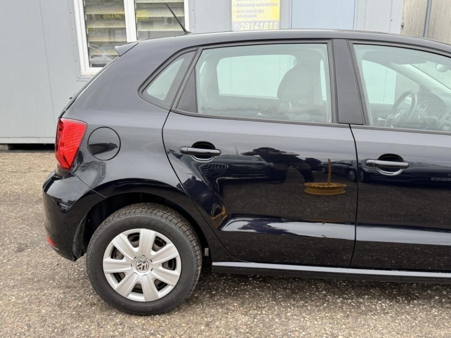 Melns Volkswagen Polo 2014 Rīga, ar dzinēja tilpumu 1.40 L un nobraukumu 172 tūkst. km par 4200 €, foto 30 vietnē AUTOMOTO.COM.LV