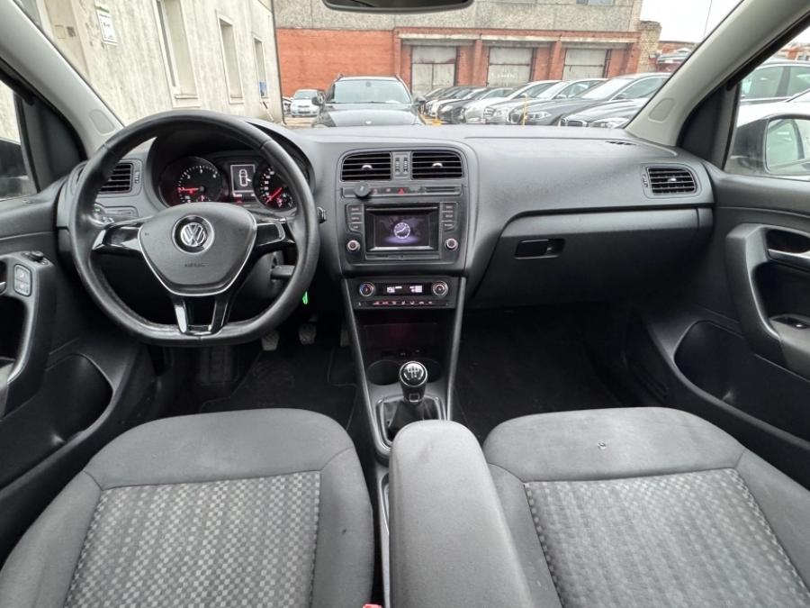 Melns Volkswagen Polo 2014 Rīga, ar dzinēja tilpumu 1.40 L un nobraukumu 172 tūkst. km par 4200 €, foto 36 vietnē AUTOMOTO.COM.LV