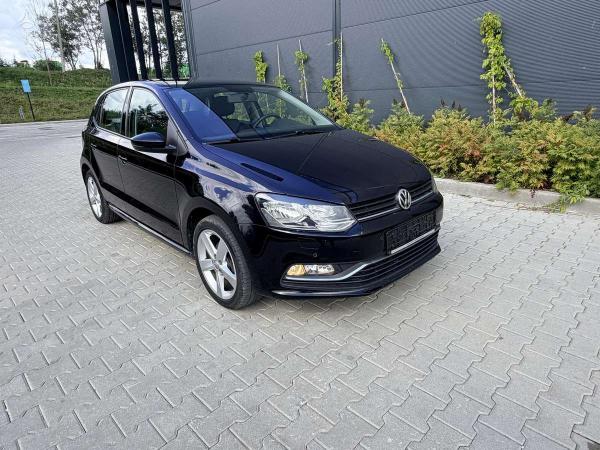 Melns Volkswagen Polo 2014 Viļņa, ar dzinēja tilpumu 1.42 L un nobraukumu 223 tūkst. km par 5700 €, foto 3 vietnē AUTOMOTO.COM.LV