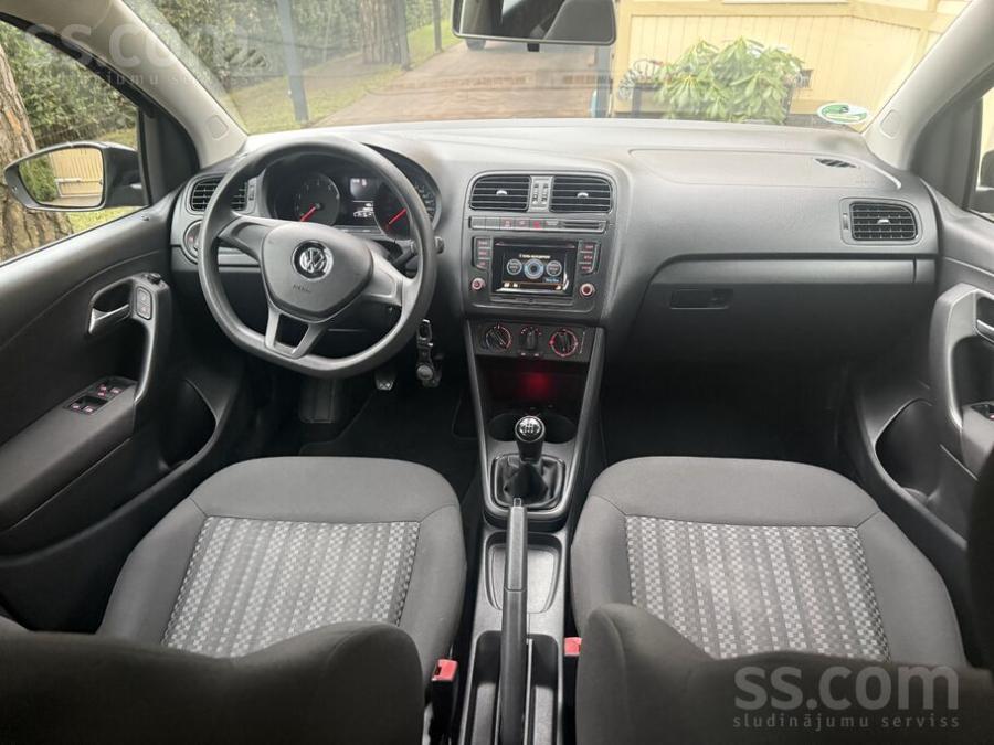 Melns Volkswagen Polo 2015 Jūrmala, ar dzinēja tilpumu 1.00 L un nobraukumu 139 tūkst. km par 6700 €, foto 11 vietnē AUTOMOTO.COM.LV