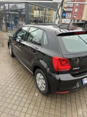 Melns Volkswagen Polo 2015 Viļņa, ar dzinēja tilpumu 1.00 L un nobraukumu 107 tūkst. km par 5800 €, foto 2 vietnē AUTOMOTO.COM.LV