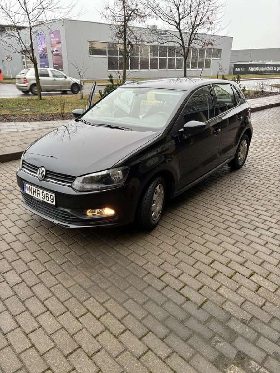 Melns Volkswagen Polo 2015 Viļņa, ar dzinēja tilpumu 1.00 L un nobraukumu 107 tūkst. km par 5800 €, foto 8 vietnē AUTOMOTO.COM.LV