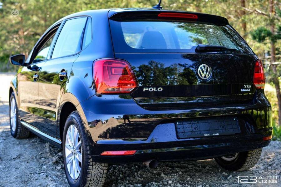 Black Volkswagen Polo 2015 in Kretinga, with an engine capacity of 1.40 L and mileage of 223 thousand km for 7750 €, photo 8 on AUTOMOTO.COM.LV