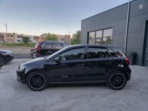 Black Volkswagen Polo 2015 in Utena, with an engine capacity of 1.40 L and mileage of 300 thousand km for 5990 €, photo 6 on AUTOMOTO.COM.LV