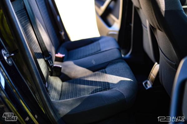 Melns Volkswagen Polo 2015 Kretinga, ar dzinēja tilpumu 1.40 L un nobraukumu 223 tūkst. km par 7750 €, foto 9 vietnē AUTOMOTO.COM.LV
