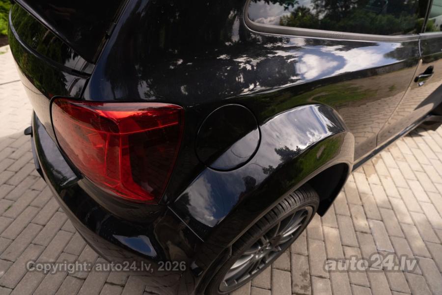 Black Volkswagen Polo 2015 in Tallinn, with an engine capacity of 1.80 L and mileage of 122 thousand km for 13700 €, photo 18 on AUTOMOTO.COM.LV
