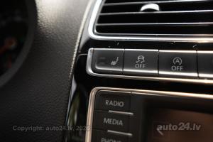 Black Volkswagen Polo 2015 in Tallinn, with an engine capacity of 1.80 L and mileage of 122 thousand km for 13700 €, photo 23 on AUTOMOTO.COM.LV