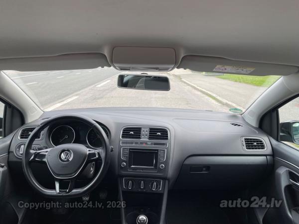Black Volkswagen Polo 2015 in Viljandi, with an engine capacity of 1.40 L and mileage of 185 thousand km for 5480 €, photo 9 on AUTOMOTO.COM.LV