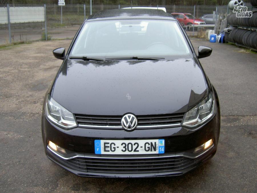 Black Volkswagen Polo 2016 in Vilnius, with an engine capacity of 1.20 L and mileage of 121 thousand km for 7199 €, photo 2 on AUTOMOTO.COM.LV
