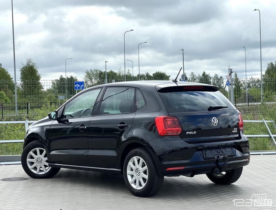 Melns Volkswagen Polo 2016 Tauragė, ar dzinēja tilpumu 1.40 L un nobraukumu 256 tūkst. km par 5700 €, foto 6 vietnē AUTOMOTO.COM.LV