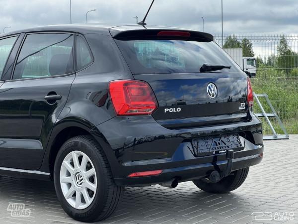 Black Volkswagen Polo 2016 in Taurage, with an engine capacity of 1.40 L and mileage of 256 thousand km for 5700 €, photo 6 on AUTOMOTO.COM.LV