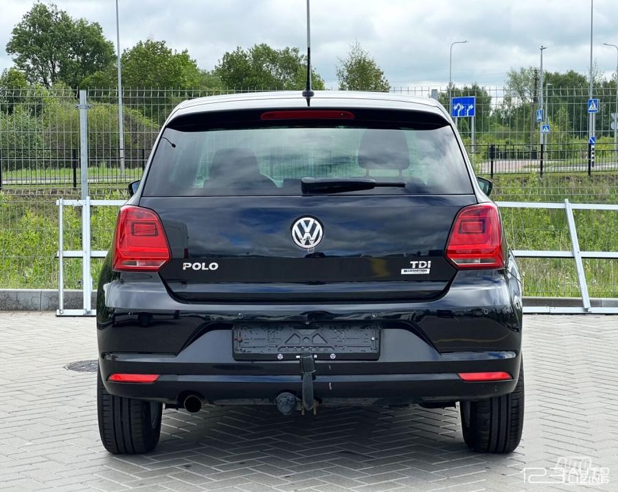 Melns Volkswagen Polo 2016 Tauragė, ar dzinēja tilpumu 1.40 L un nobraukumu 256 tūkst. km par 5700 €, foto 9 vietnē AUTOMOTO.COM.LV