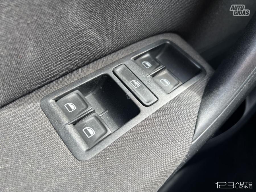 Melns Volkswagen Polo 2016 Tauragė, ar dzinēja tilpumu 1.40 L un nobraukumu 256 tūkst. km par 5700 €, foto 22 vietnē AUTOMOTO.COM.LV