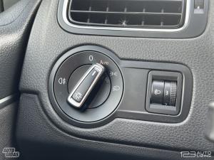 Melns Volkswagen Polo 2016 Tauragė, ar dzinēja tilpumu 1.40 L un nobraukumu 256 tūkst. km par 5700 €, foto 24 vietnē AUTOMOTO.COM.LV