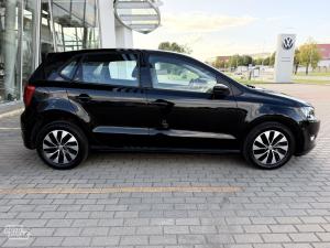 Melns Volkswagen Polo 2016 Šauļi, ar dzinēja tilpumu 1.00 L un nobraukumu 163 tūkst. km par 7500 €, foto 4 vietnē AUTOMOTO.COM.LV