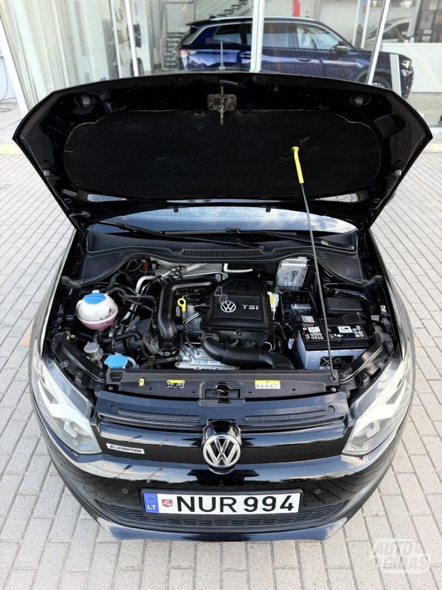 Melns Volkswagen Polo 2016 Šauļi, ar dzinēja tilpumu 1.00 L un nobraukumu 163 tūkst. km par 7500 €, foto 11 vietnē AUTOMOTO.COM.LV