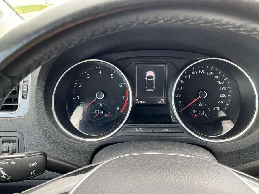 Melns Volkswagen Polo 2016 Šauļi, ar dzinēja tilpumu 1.20 L un nobraukumu 220 tūkst. km par 4990 €, foto 12 vietnē AUTOMOTO.COM.LV