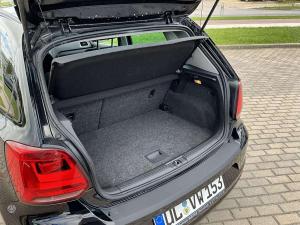 Melns Volkswagen Polo 2016 Šauļi, ar dzinēja tilpumu 1.20 L un nobraukumu 220 tūkst. km par 4990 €, foto 14 vietnē AUTOMOTO.COM.LV