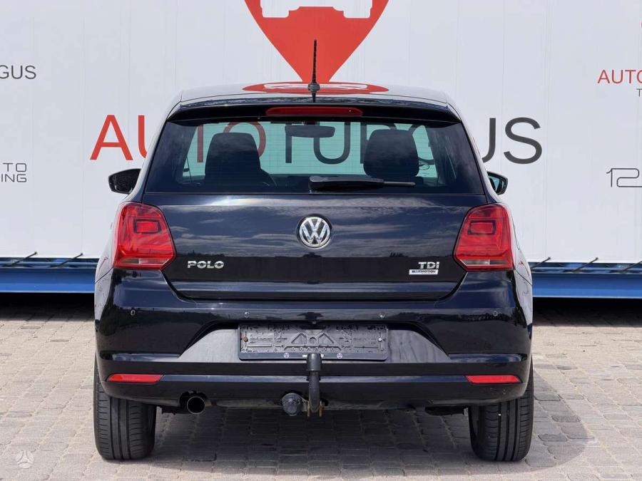 Melns Volkswagen Polo 2016 Tauragė, ar dzinēja tilpumu 1.40 L un nobraukumu 256 tūkst. km par 5300 €, foto 9 vietnē AUTOMOTO.COM.LV