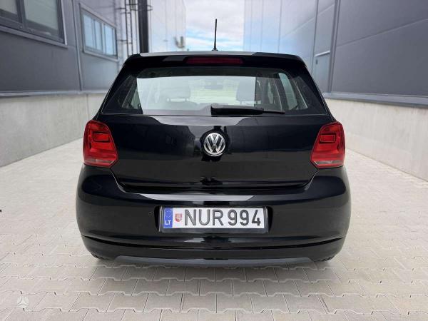 Black Volkswagen Polo 2016 in Siauliai, with an engine capacity of 1.00 L and mileage of 163 thousand km for 6200 €, photo 8 on AUTOMOTO.COM.LV