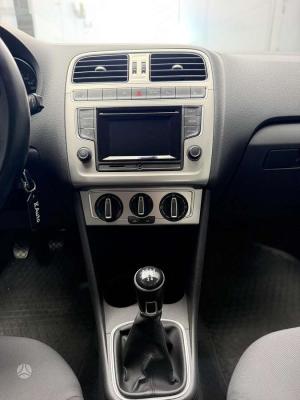 Melns Volkswagen Polo 2016 Šauļi, ar dzinēja tilpumu 1.00 L un nobraukumu 163 tūkst. km par 6200 €, foto 23 vietnē AUTOMOTO.COM.LV