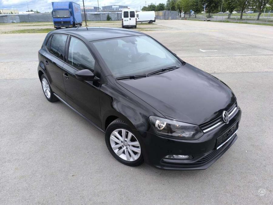 Melns Volkswagen Polo 2017 Šauļi, ar dzinēja tilpumu 1.40 L un nobraukumu 186 tūkst. km par 5150 €, foto 3 vietnē AUTOMOTO.COM.LV