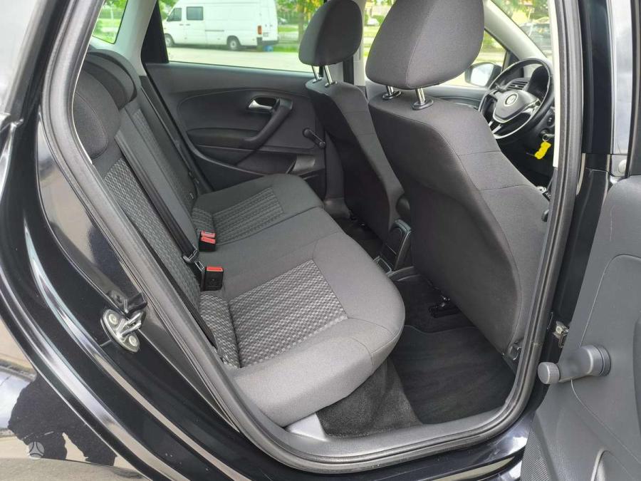 Melns Volkswagen Polo 2017 Šauļi, ar dzinēja tilpumu 1.40 L un nobraukumu 186 tūkst. km par 5150 €, foto 13 vietnē AUTOMOTO.COM.LV