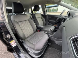Black Volkswagen Polo 2017 in Paide, with an engine capacity of 1.40 L and mileage of 249 thousand km for 6690 €, photo 11 on AUTOMOTO.COM.LV