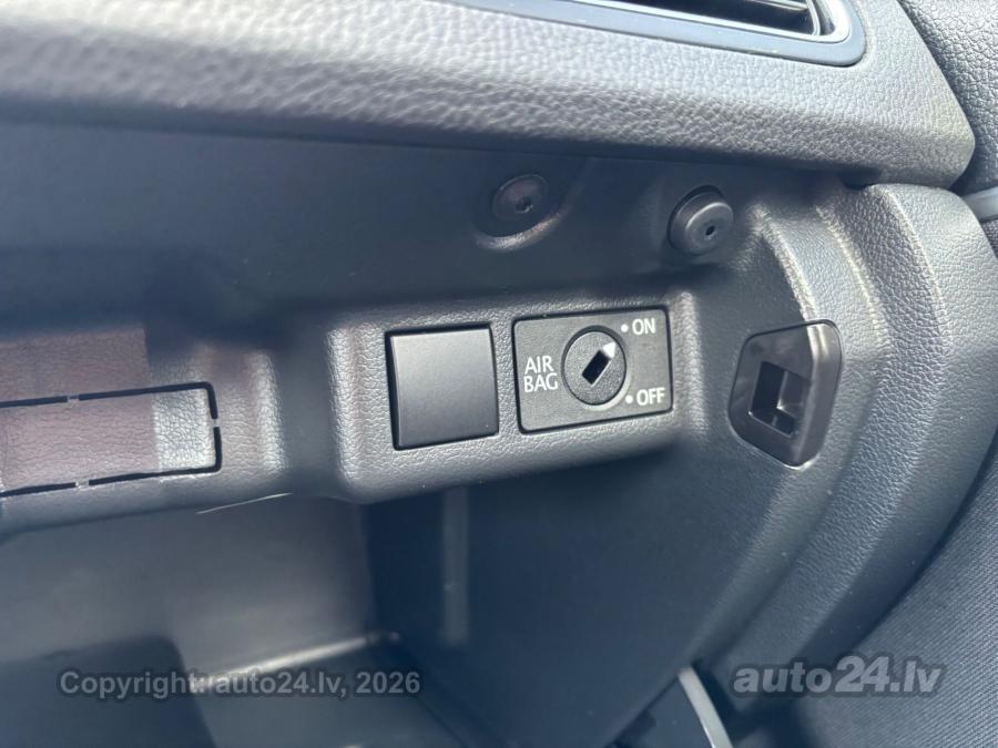 Black Volkswagen Polo 2017 in Paide, with an engine capacity of 1.40 L and mileage of 249 thousand km for 6690 €, photo 23 on AUTOMOTO.COM.LV