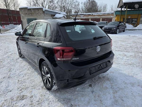 Black Volkswagen Polo 2018 in Telschi, with an engine capacity of 1.60 L and mileage of 188 thousand km for 7350 €, photo 4 on AUTOMOTO.COM.LV