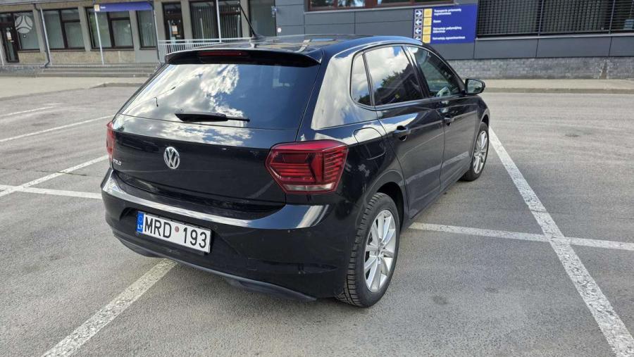 Melns Volkswagen Polo 2018 Viļņa, ar dzinēja tilpumu 1.60 L un nobraukumu 198 tūkst. km par 7500 €, foto 15 vietnē AUTOMOTO.COM.LV