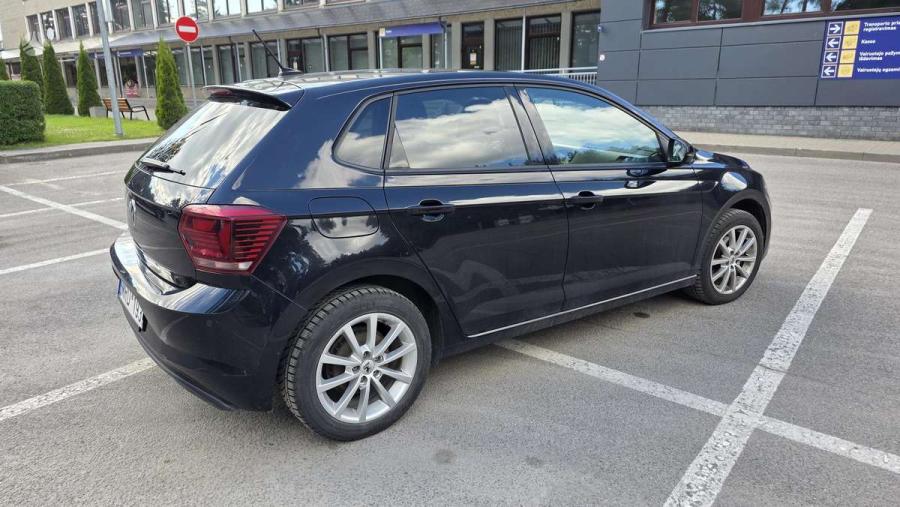 Melns Volkswagen Polo 2018 Viļņa, ar dzinēja tilpumu 1.60 L un nobraukumu 198 tūkst. km par 7500 €, foto 17 vietnē AUTOMOTO.COM.LV