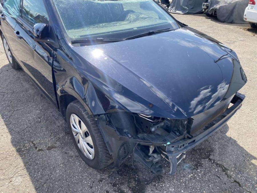 Melns Volkswagen Polo 2018 Radviliškis, ar dzinēja tilpumu 1.00 L un nobraukumu 49 tūkst. km par 6750 €, foto 11 vietnē AUTOMOTO.COM.LV