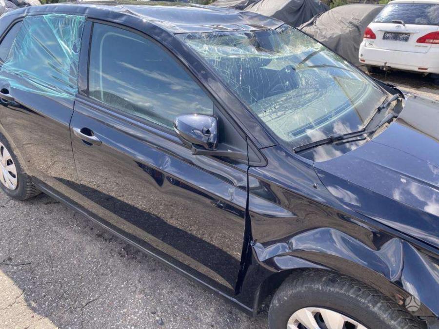 Melns Volkswagen Polo 2018 Radviliškis, ar dzinēja tilpumu 1.00 L un nobraukumu 49 tūkst. km par 6750 €, foto 12 vietnē AUTOMOTO.COM.LV
