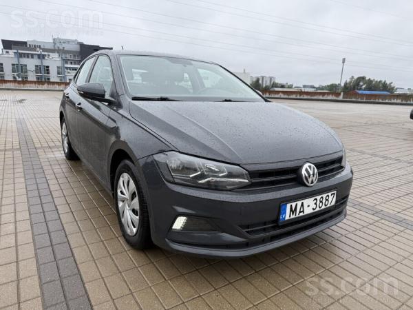 Black Volkswagen Polo 2019 in Riga, with an engine capacity of 1.00 L and mileage of 238 thousand km for 5977 €, photo 7 on AUTOMOTO.COM.LV