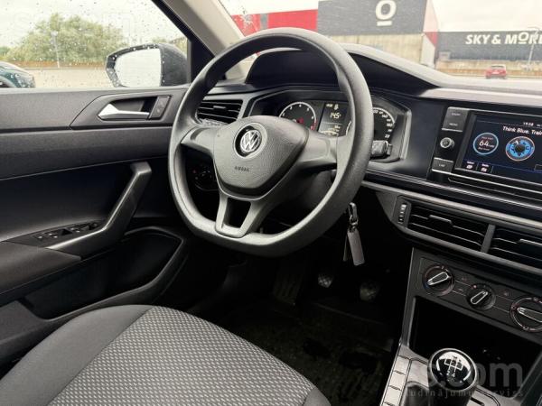 Black Volkswagen Polo 2019 in Riga, with an engine capacity of 1.00 L and mileage of 238 thousand km for 5977 €, photo 9 on AUTOMOTO.COM.LV