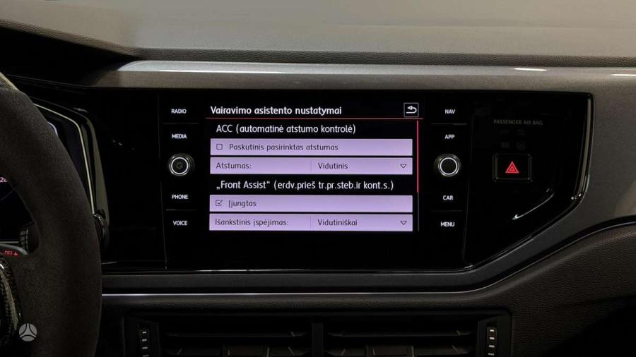 Melns Volkswagen Polo 2019 Viļņa, ar dzinēja tilpumu 1.98 L un nobraukumu 80 tūkst. km par 16990 €, foto 30 vietnē AUTOMOTO.COM.LV