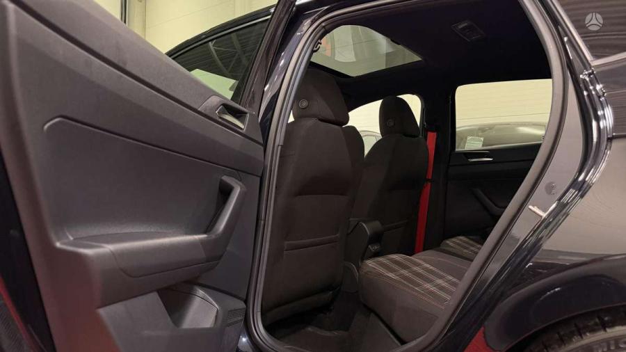 Melns Volkswagen Polo 2019 Viļņa, ar dzinēja tilpumu 1.98 L un nobraukumu 80 tūkst. km par 16990 €, foto 33 vietnē AUTOMOTO.COM.LV
