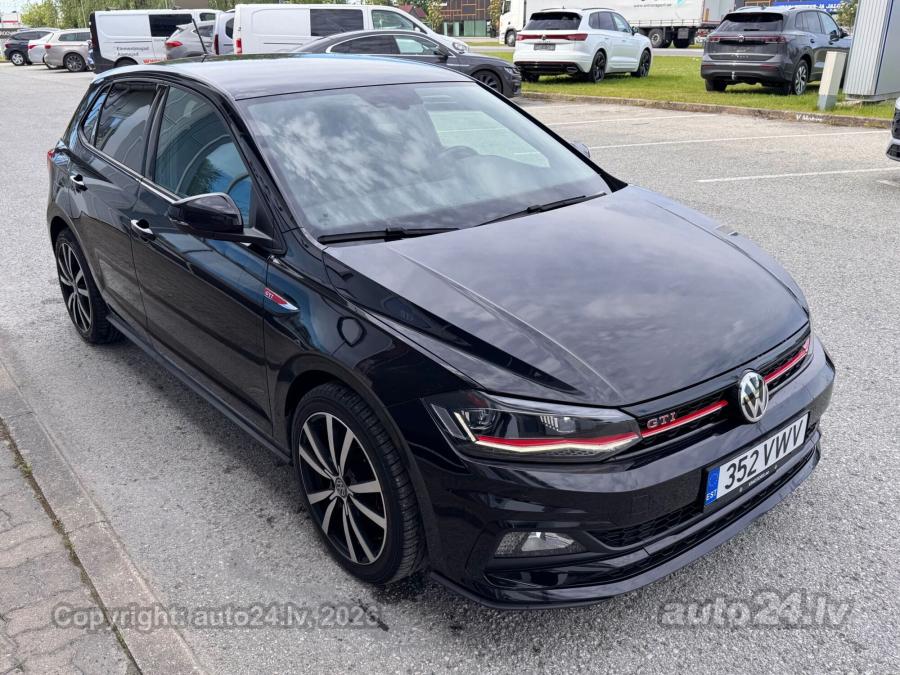 Melns Volkswagen Polo 2021 Viljandi, ar dzinēja tilpumu 2.00 L un nobraukumu 80 tūkst. km par 16890 €, foto 5 vietnē AUTOMOTO.COM.LV