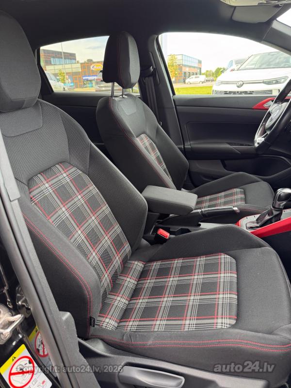 Melns Volkswagen Polo 2021 Viljandi, ar dzinēja tilpumu 2.00 L un nobraukumu 80 tūkst. km par 16890 €, foto 5 vietnē AUTOMOTO.COM.LV