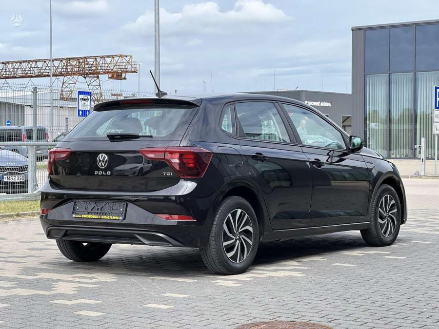 Black Volkswagen Polo 2022 in Siauliai, with an engine capacity of 1.00 L and mileage of 162 thousand km for 11500 €, photo 9 on AUTOMOTO.COM.LV
