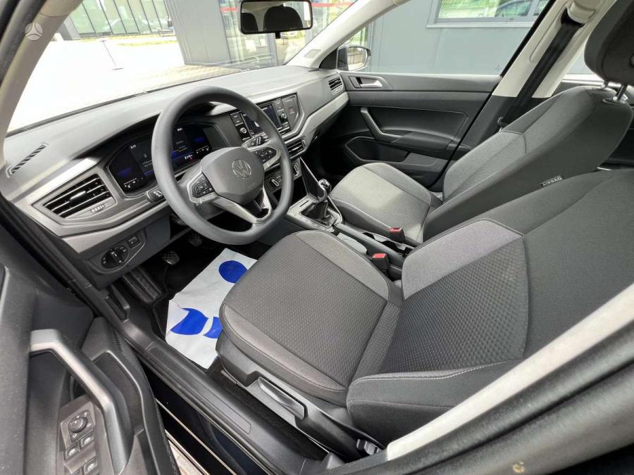 Black Volkswagen Polo 2022 in Siauliai, with an engine capacity of 1.00 L and mileage of 162 thousand km for 11500 €, photo 13 on AUTOMOTO.COM.LV