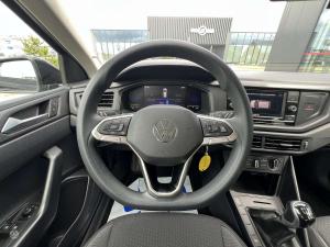 Black Volkswagen Polo 2022 in Siauliai, with an engine capacity of 1.00 L and mileage of 162 thousand km for 11500 €, photo 15 on AUTOMOTO.COM.LV