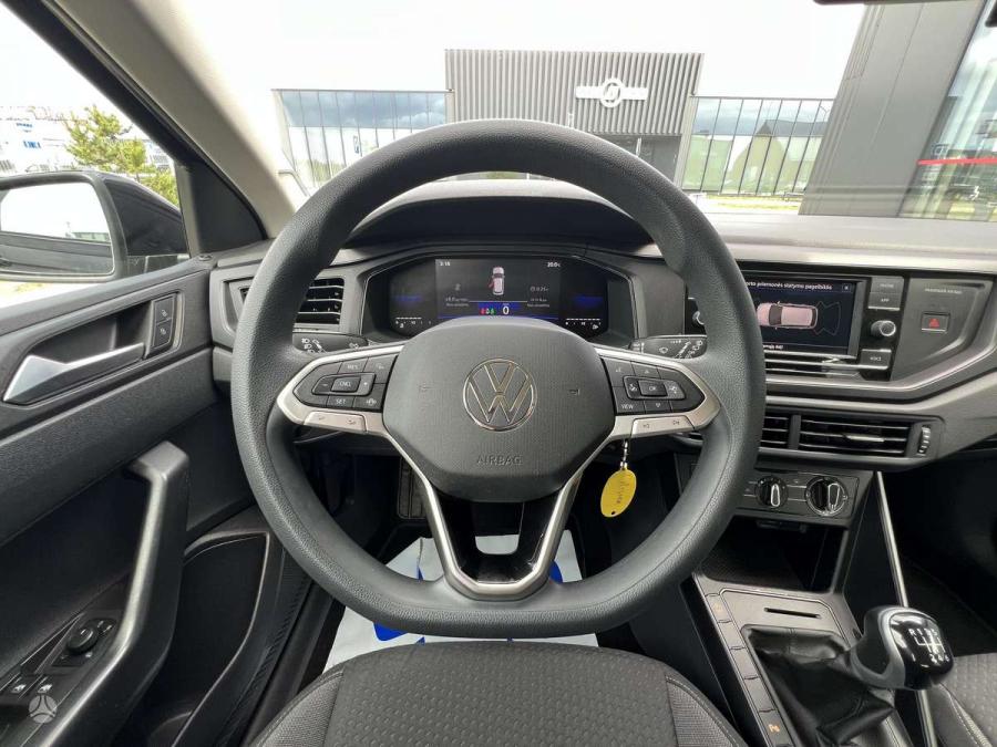 Black Volkswagen Polo 2022 in Siauliai, with an engine capacity of 1.00 L and mileage of 162 thousand km for 11500 €, photo 15 on AUTOMOTO.COM.LV
