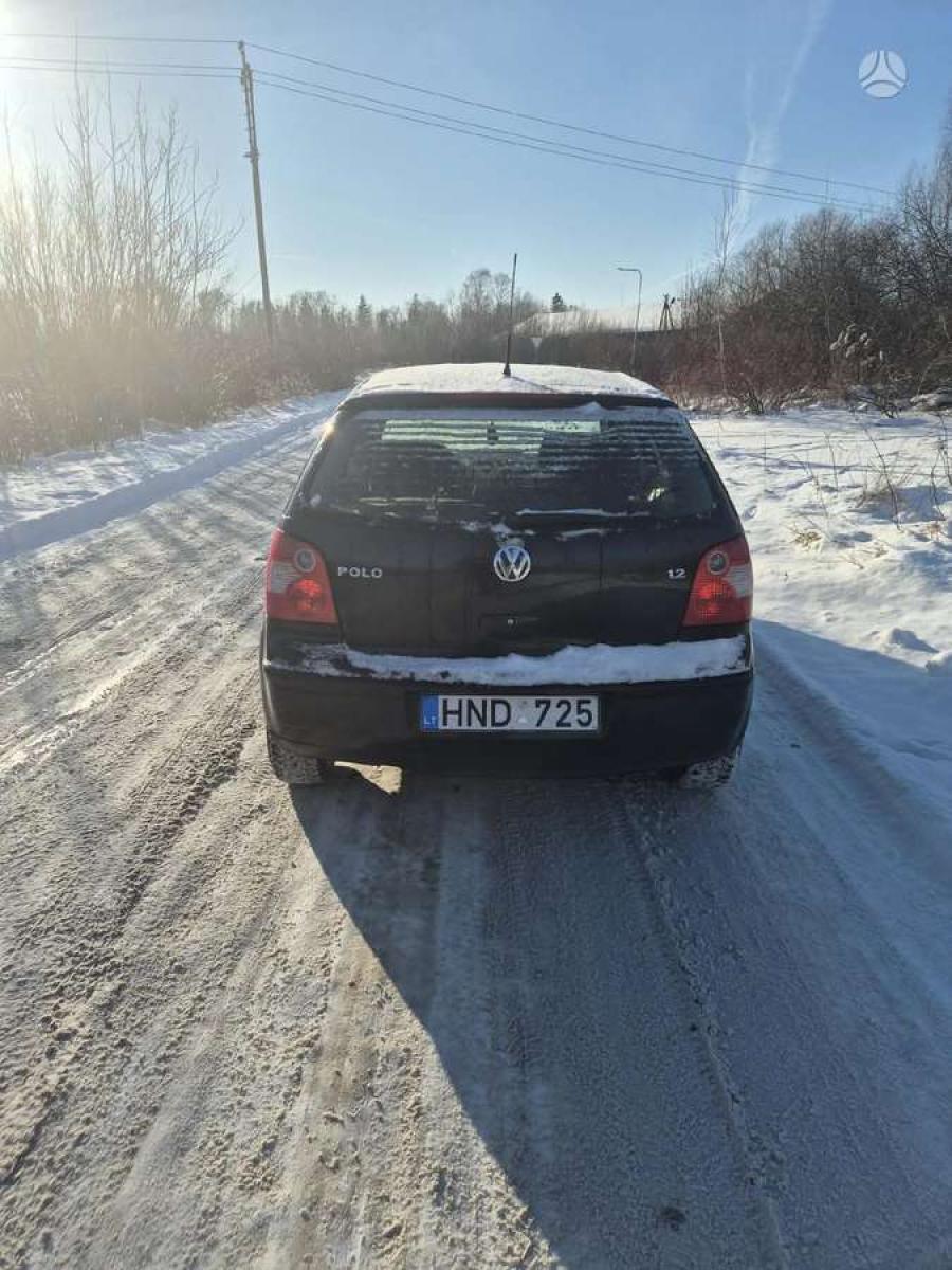 Black Volkswagen Polo 2015 in Kaunas, with an engine capacity of 1.20 L and mileage of 147 thousand km for 1100 €, photo 4 on AUTOMOTO.COM.LV