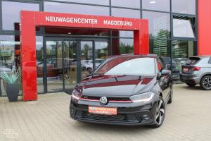 Black Volkswagen Polo 2024 in Kaunas, with an engine capacity of 2.00 L and mileage of 27 thousand km for 27488 €, photo 2 on AUTOMOTO.COM.LV